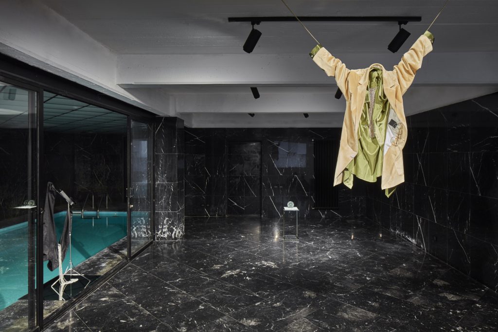 Kayode Ojo "You dressed him like me?" Giardino Segreto / Milan ...