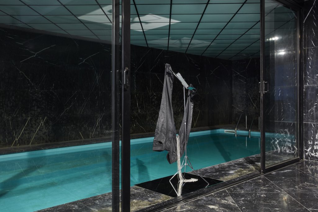 Kayode Ojo "You dressed him like me?" Giardino Segreto / Milan ...