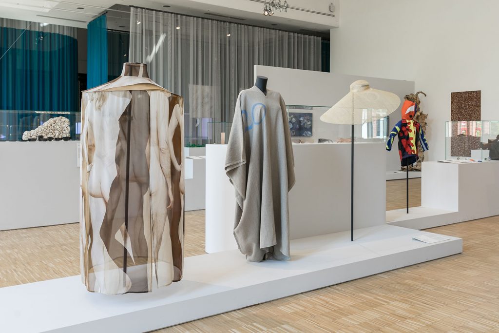 Broken Nature: Design Takes on Human Survival XXII Triennale / Milan ...