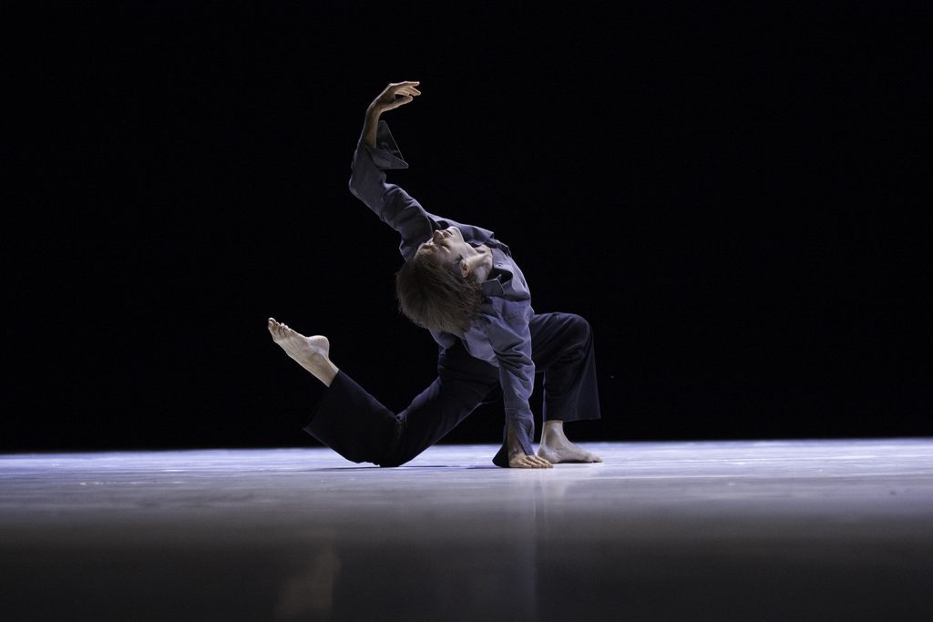 Reviving Pina Bausch's Bluebeard: A Choreographic Analysis of ...