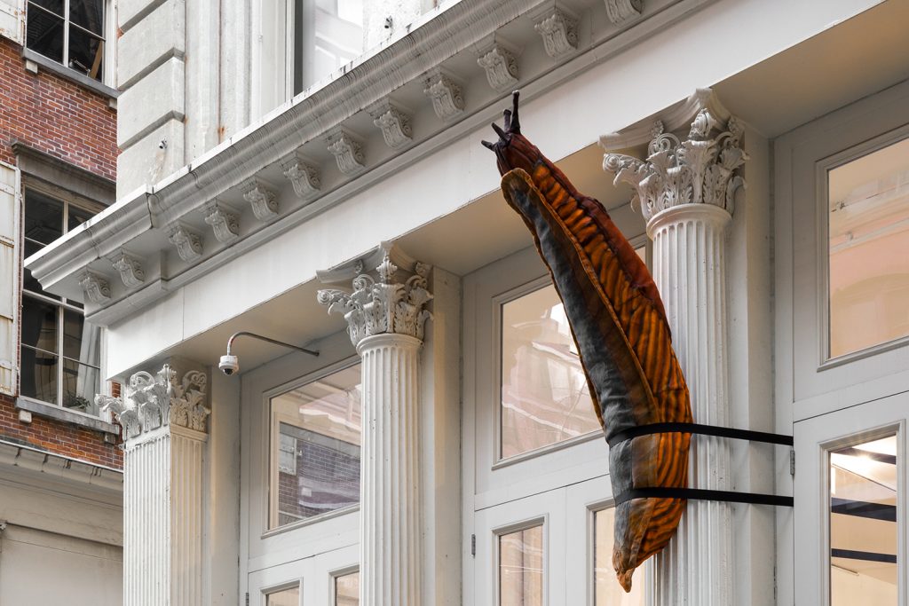 Jana Euler: Contextual Painting in Times of Global Groundlessness ...