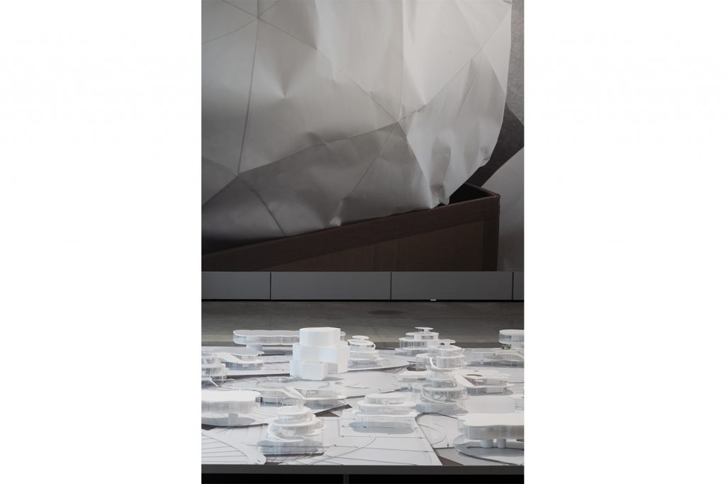 Thomas Demand: Model Man | | Flash Art