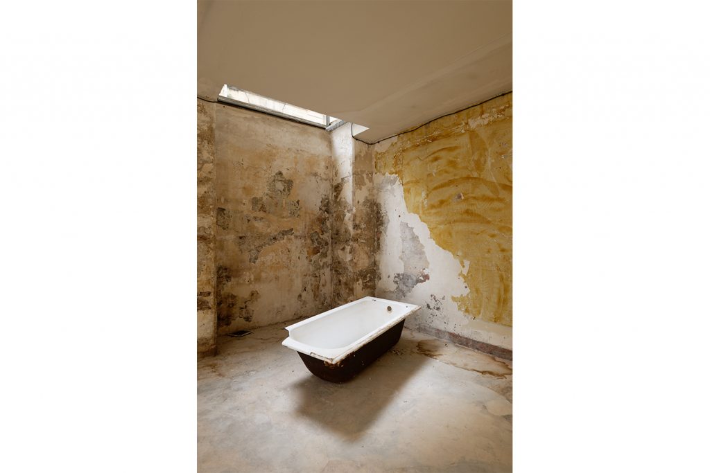 Collecting Time Through Space. A Conversation with Ser Serpas | | Flash Art