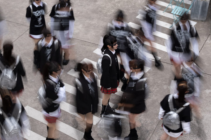 Processing Placelessness: When Screens take Bodies. A Conversation with ...