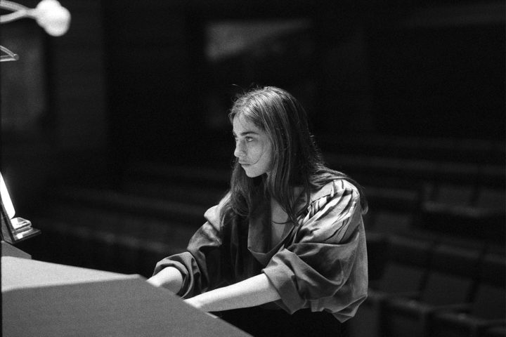 The Renaissance Society presents Kali Malone in concert at Rockefeller ...