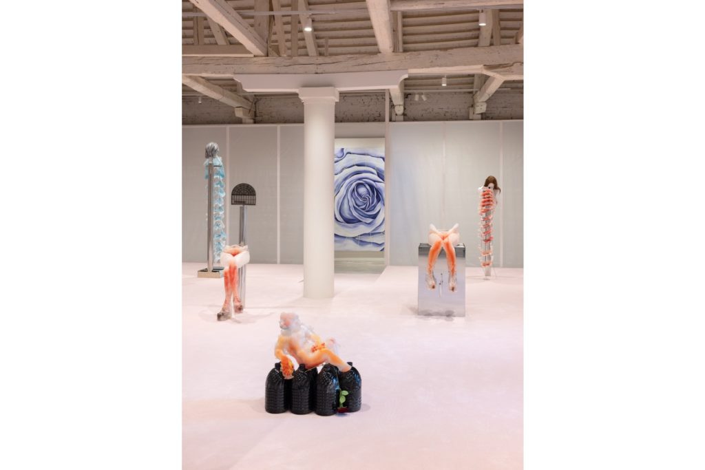 Rebecca Ackroyd "Mirror Stage" Fondaco Marcello / Venice | | Flash Art
